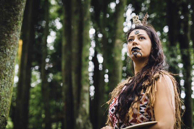 Experiencing Māori traditions in action – The Travel Locker